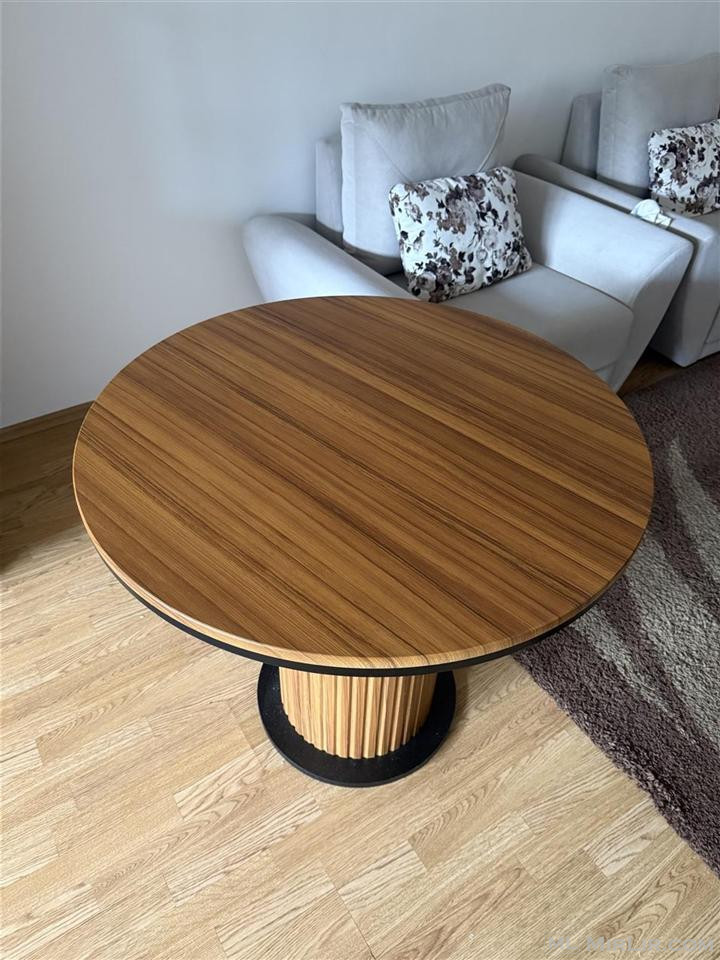 Tavoline buke 80x80 në Prishtinë | Mobilje | MirLir.com