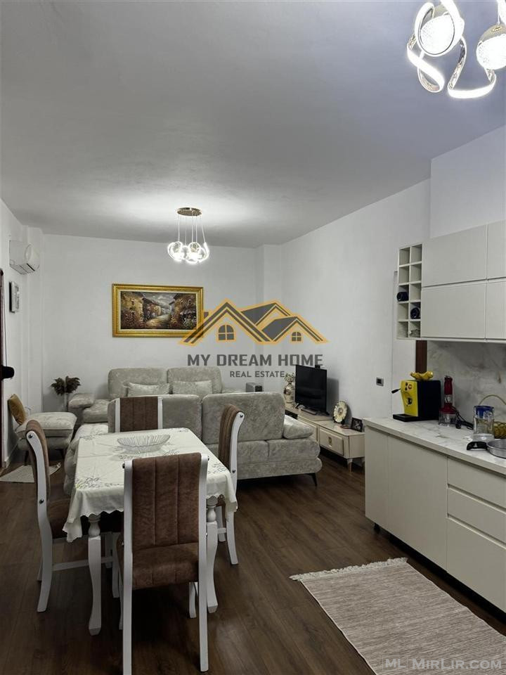 Shtepi Private per Shitje Af... në Durrës | Shtëpi në shitje | MirLir.com