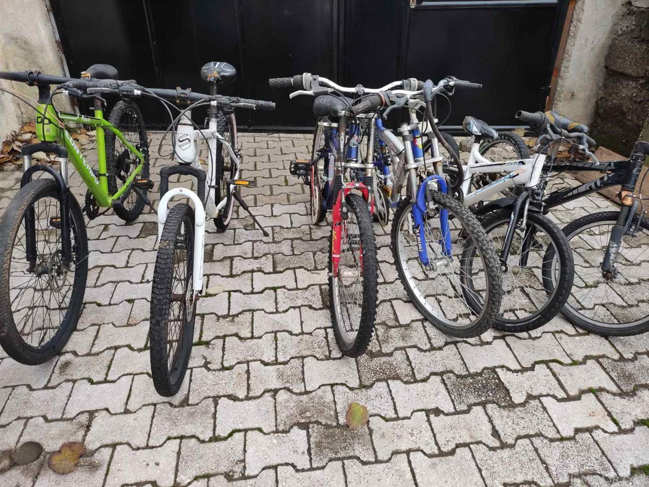 Biçikleta ne shitje në Prizren | Motore (mbi 50 cc) | MirLir.com